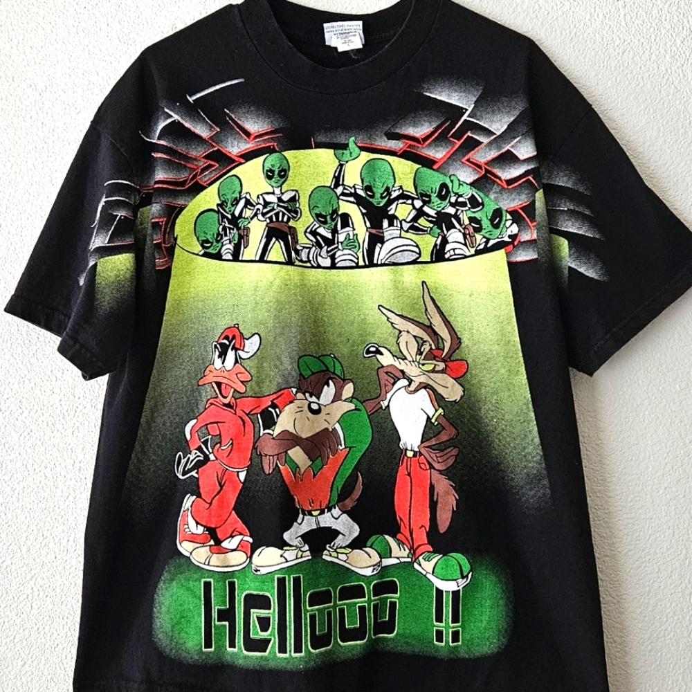 Vintage 1996 Official Looney Tunes & Aliens "Hello" T… - Gem